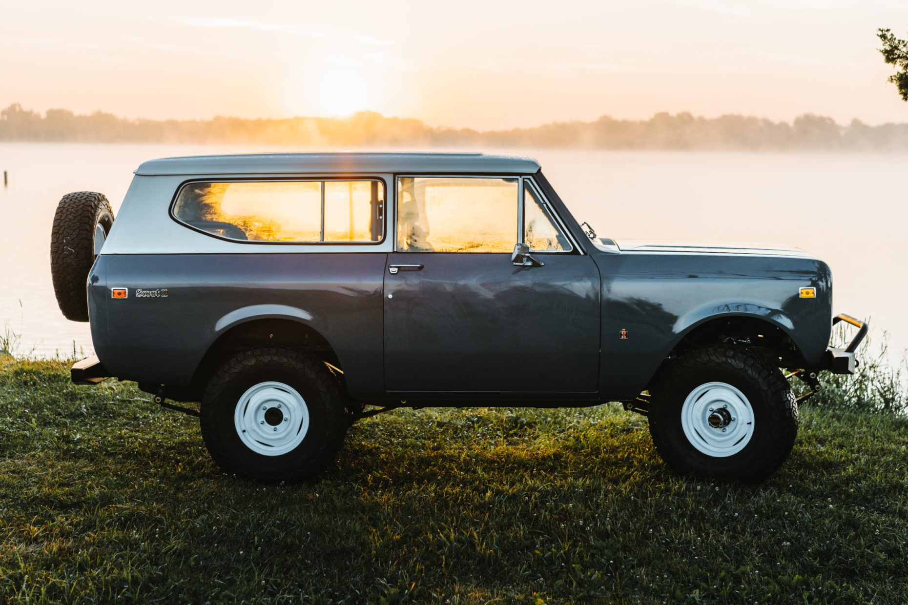 Retro Series | Bespoke International Scouts | New Legend 4x4